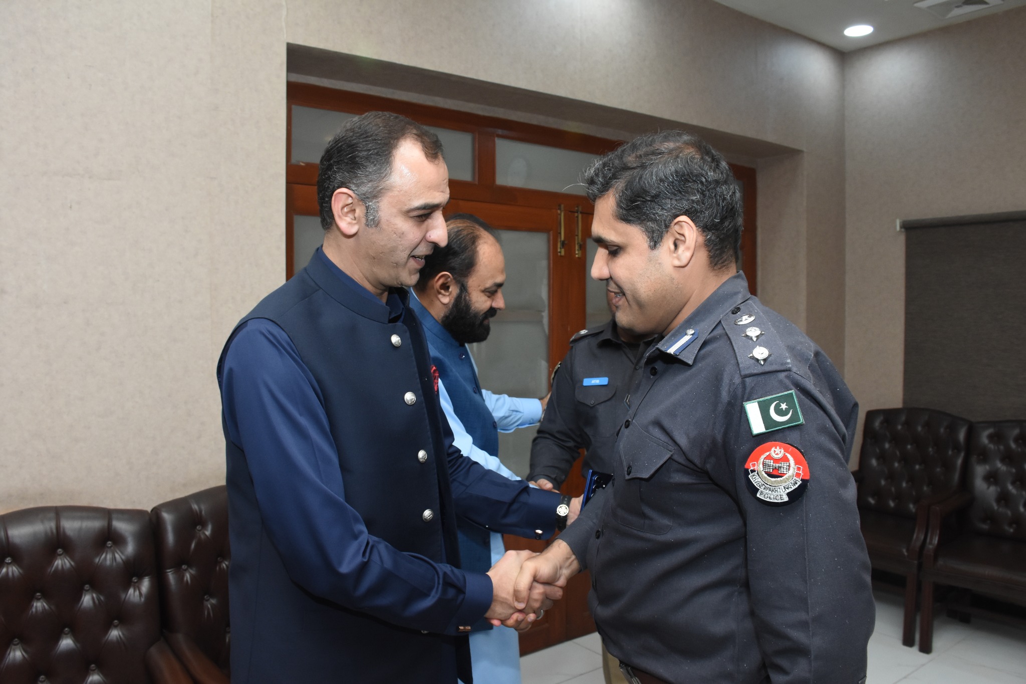 met with SSP Operations Masood Ahmed Bangash and SP Ateeq Shah